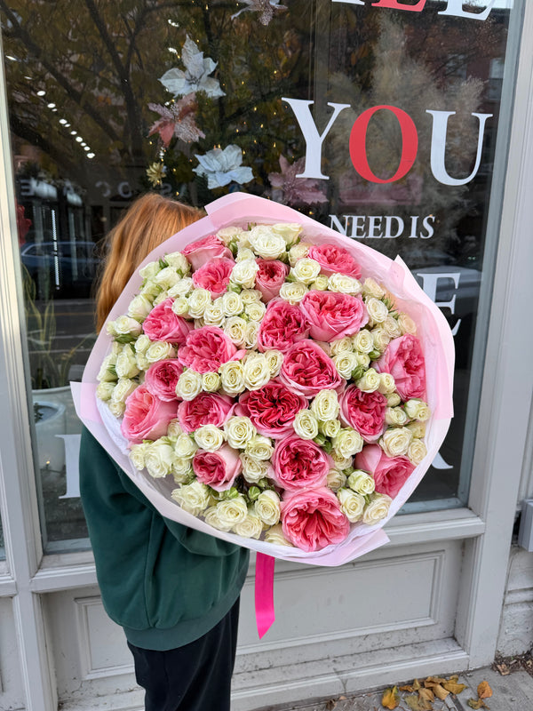 “Deep Feeling” Bouquet (Pink Expression Garden Roses, Spray Roses ...